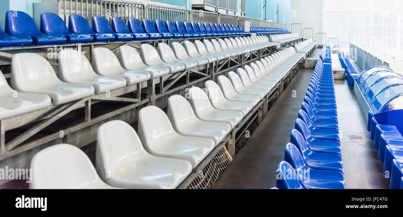 Grandstand seating hi-res stock photography and images - Alamy