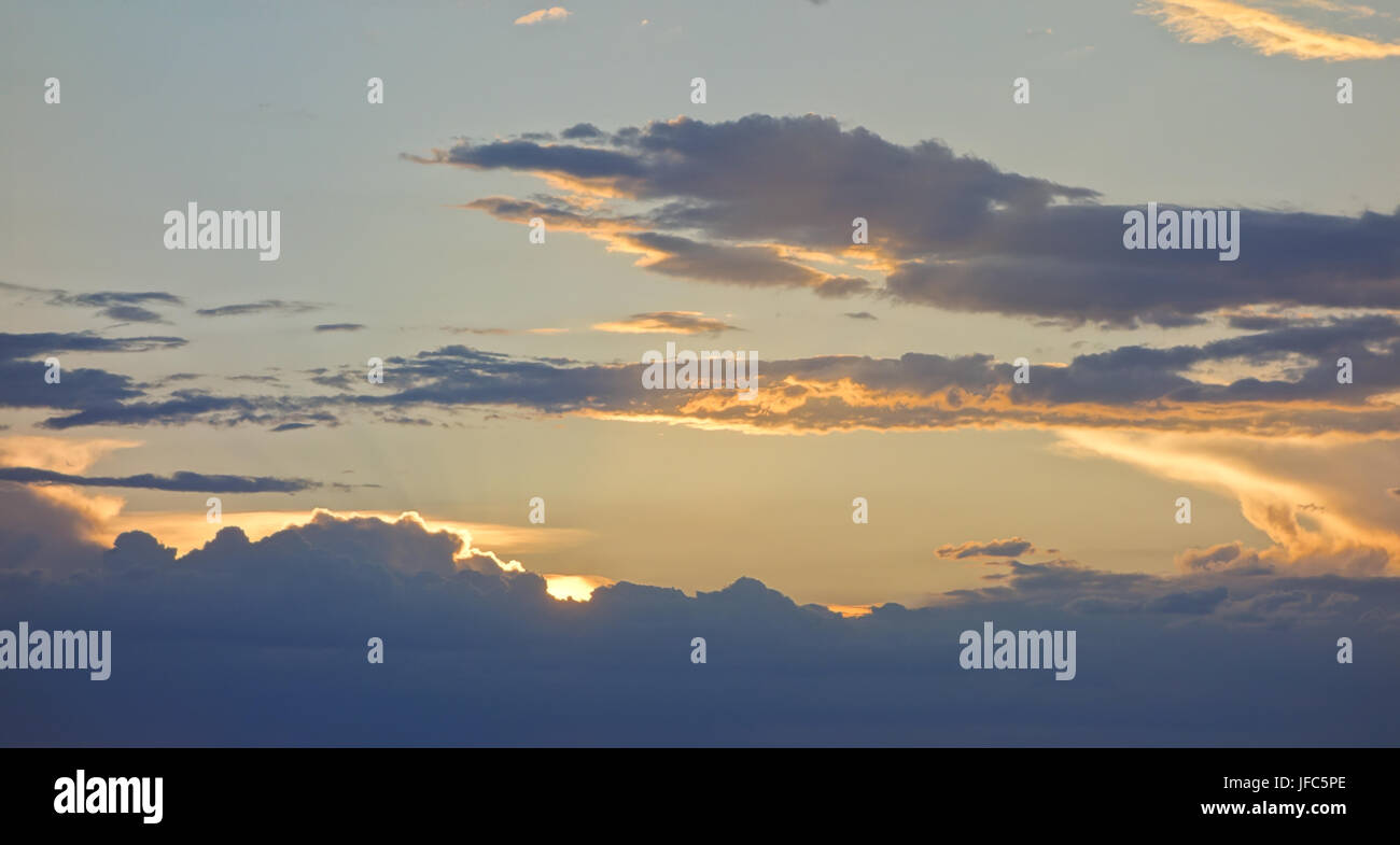 Sunny night sky hi-res stock photography and images - Alamy