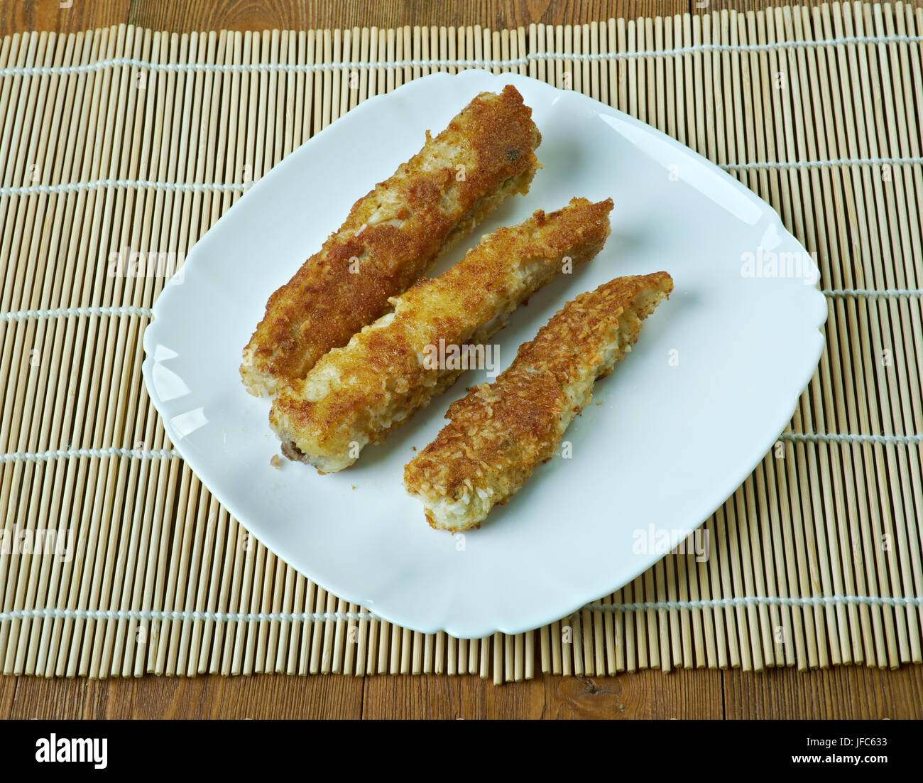 Crispy Almond Baked Fish Stock Photo - Alamy