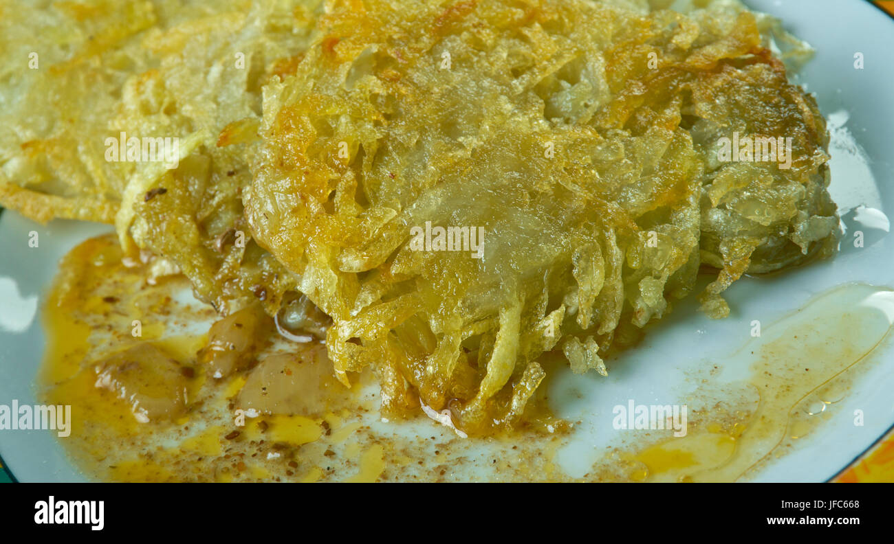 Jewish latke hi-res stock photography and images - Alamy