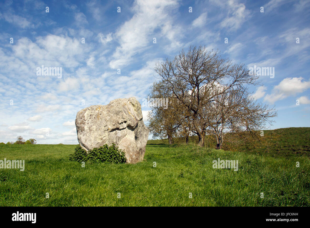 Prehistoric stone circle henge druids hi-res stock photography and ...