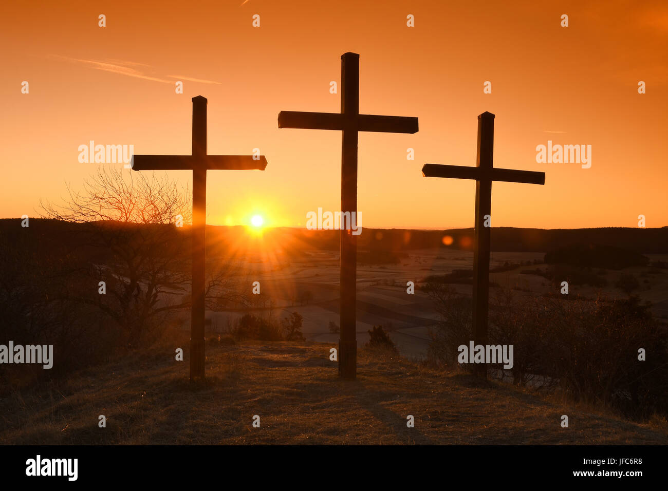 Christian crosses hi-res stock photography and images - Alamy
