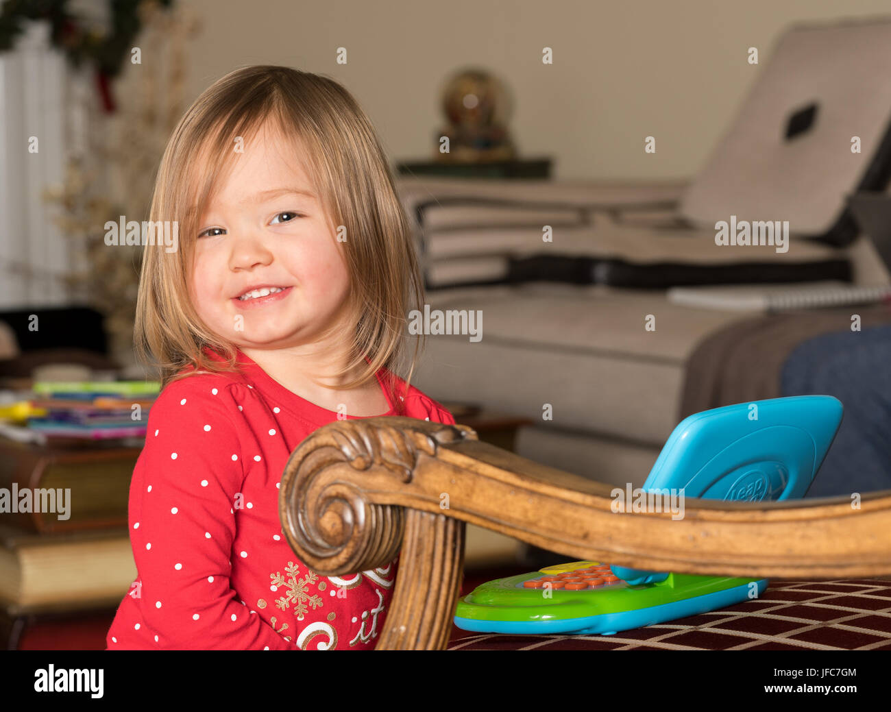Toddler at computer hi-res stock photography and images - Alamy