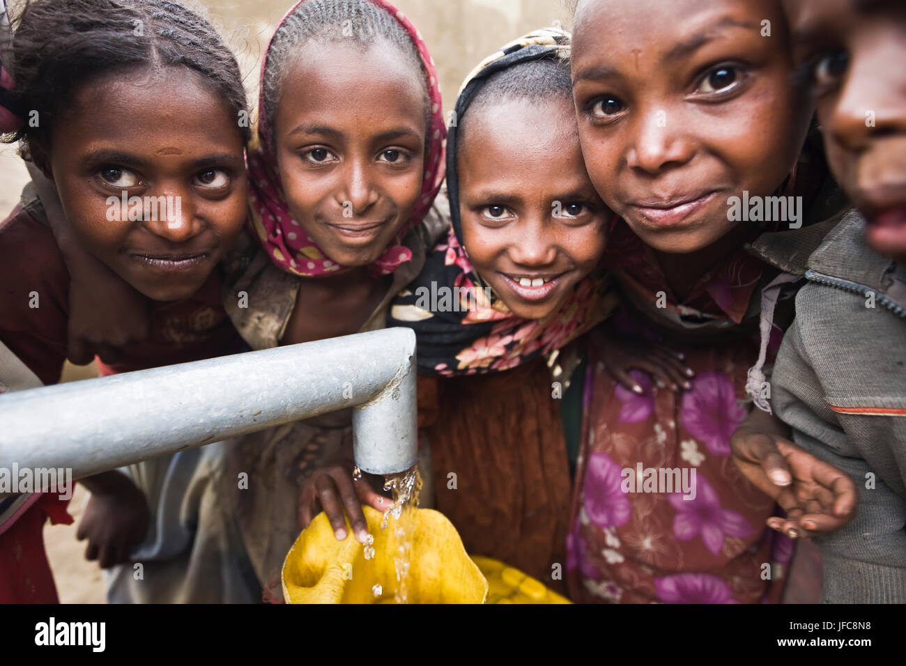 Children water ethiopia hi-res stock photography and images - Alamy