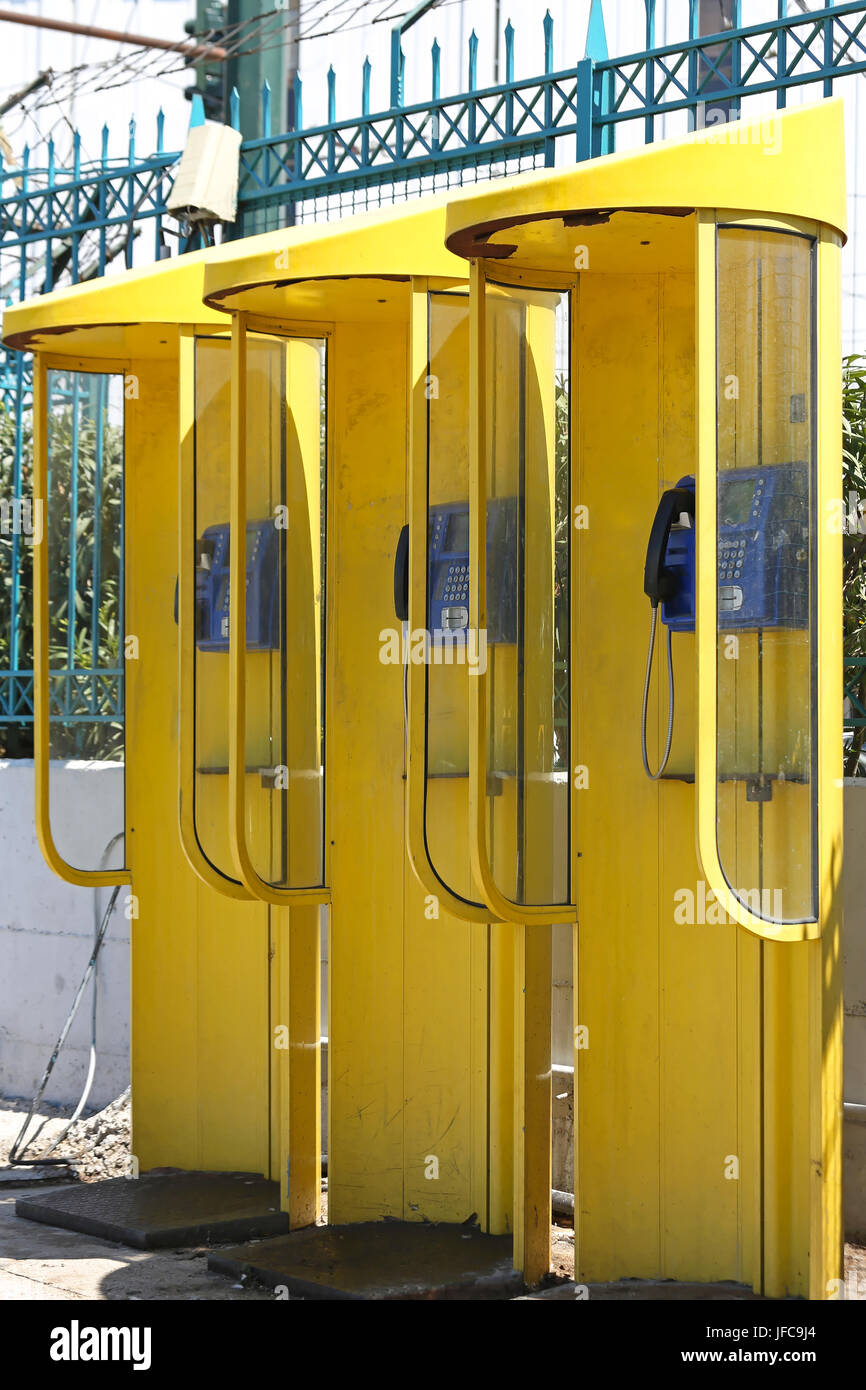 Payphones hi-res stock photography and images - Alamy