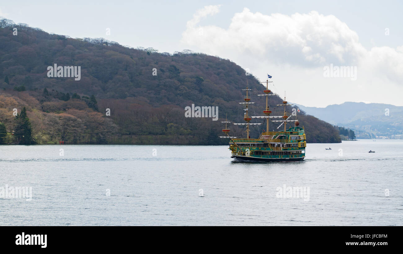 Lake Ashi (Ashi-no-ko) in Hakone, Ashigarashimo District, Kanagawa ...
