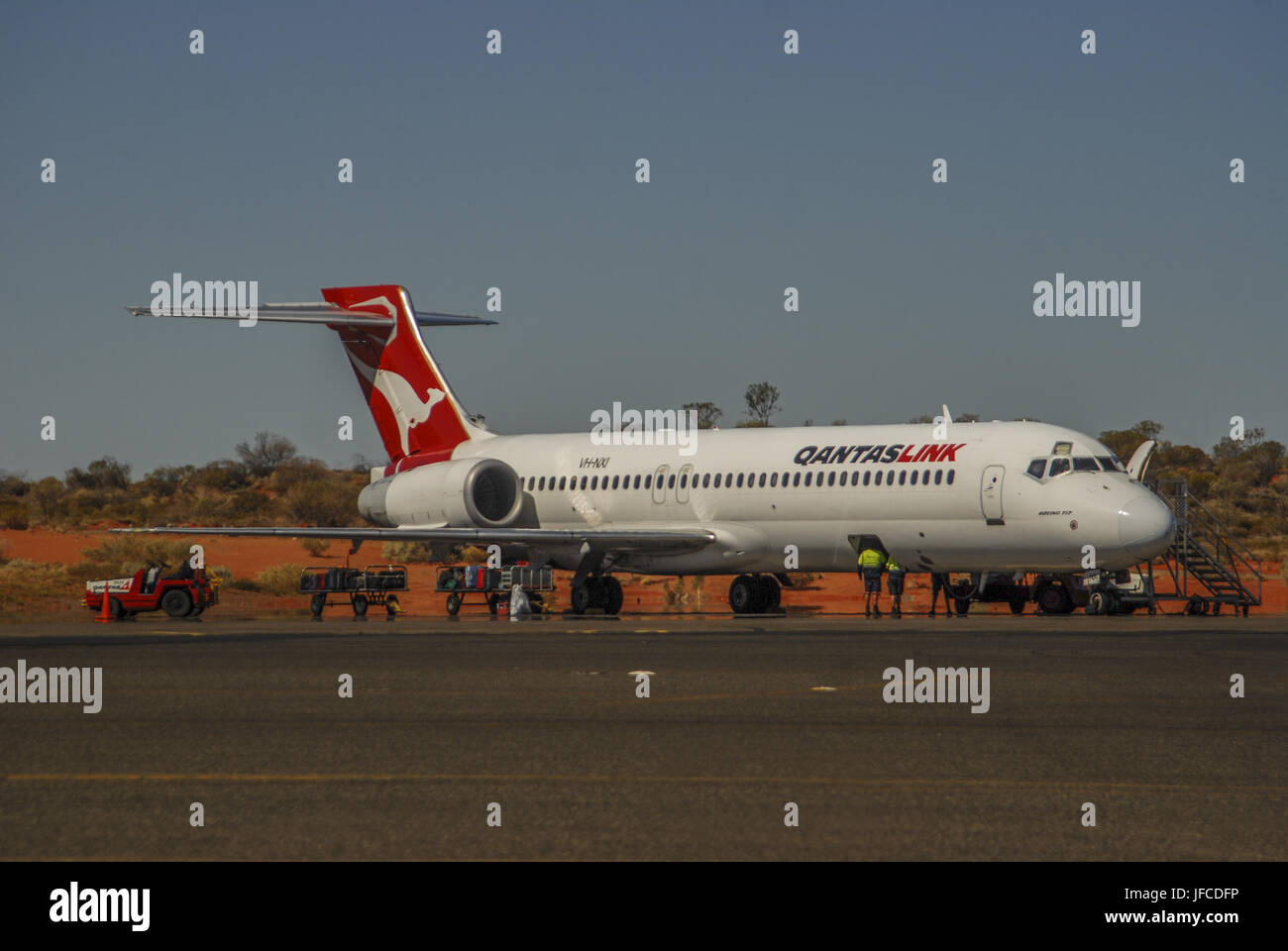 Qantas Link Boeing 717 at Uluru Airport in Australia's Northern ...