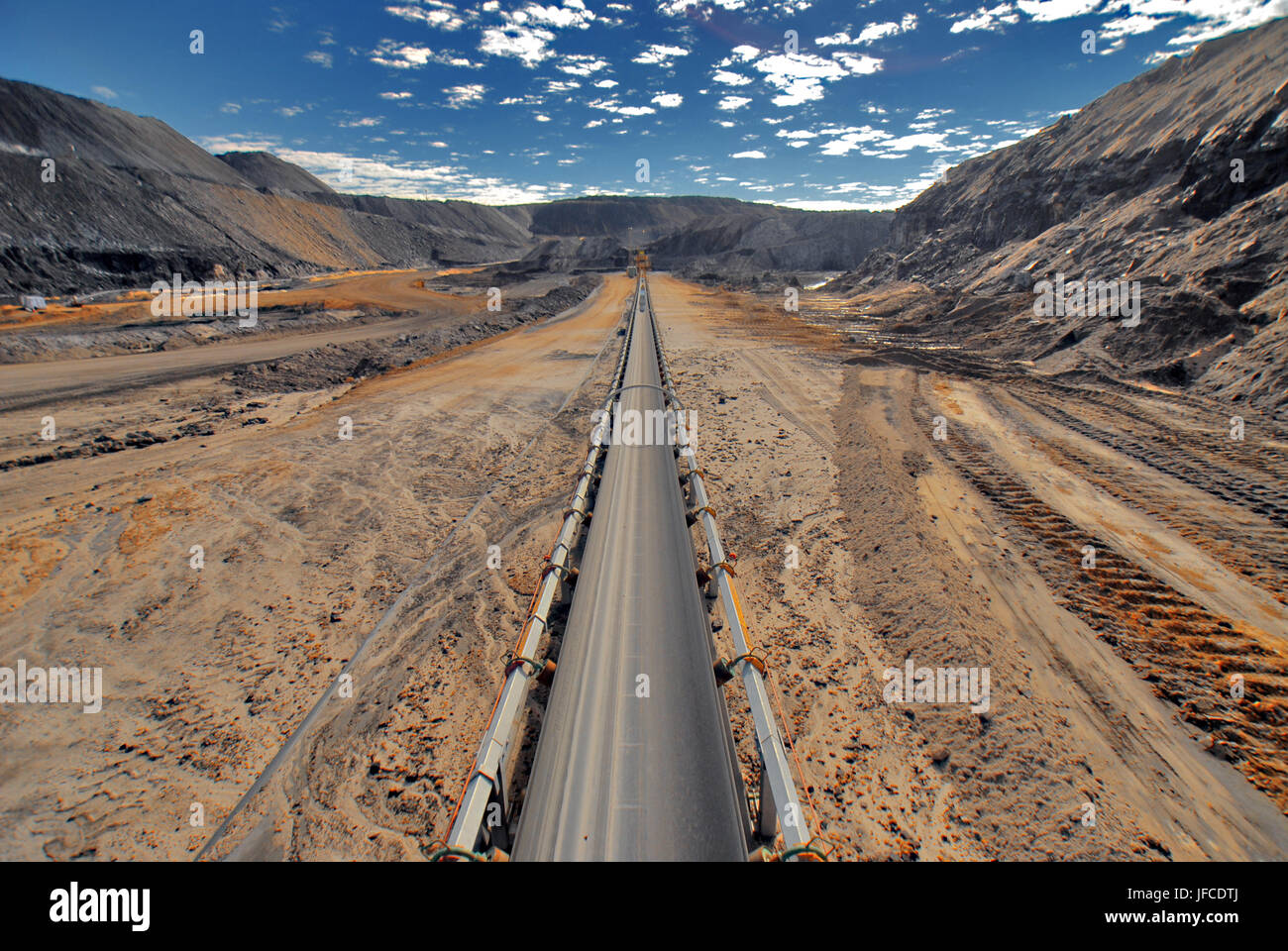 Australian coal mine hi-res stock photography and images - Alamy
