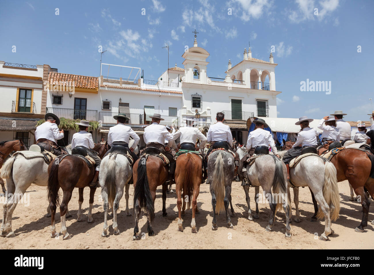 El rocio spain pilgrim 2017 hi-res stock photography and images - Alamy
