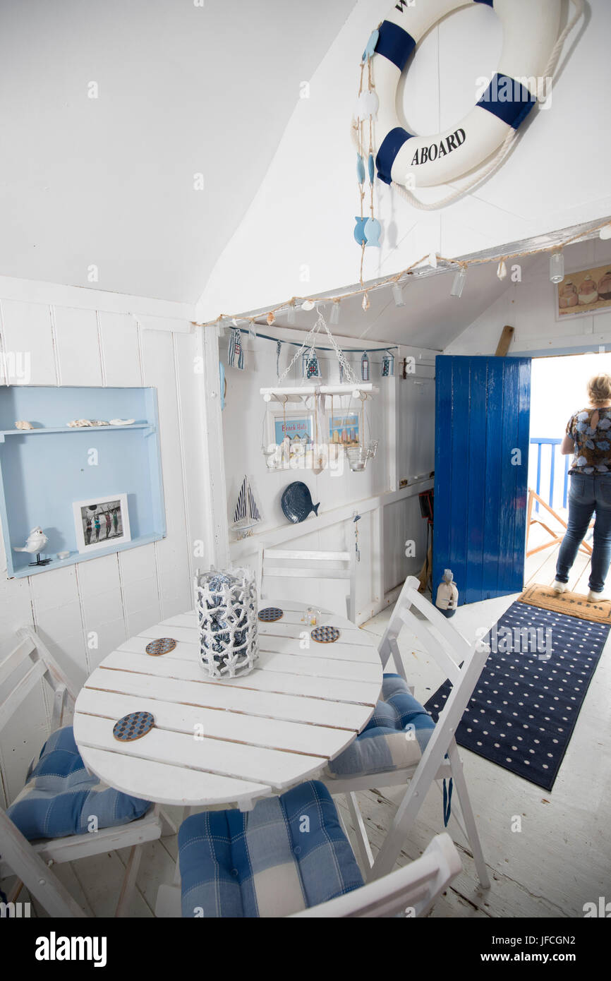 Hut interior hi-res stock photography and images - Alamy