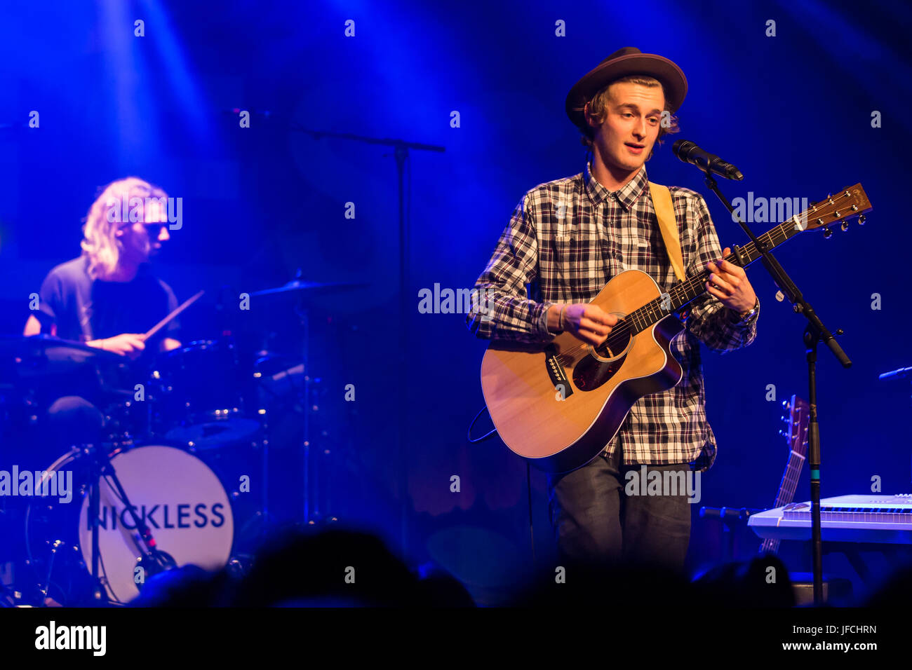 Nickless singer hi-res stock photography and images - Alamy