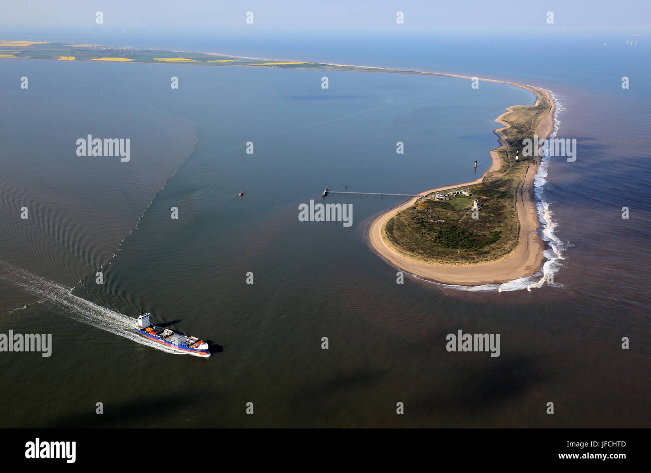 Ship passing spurn point hi-res stock photography and images - Alamy