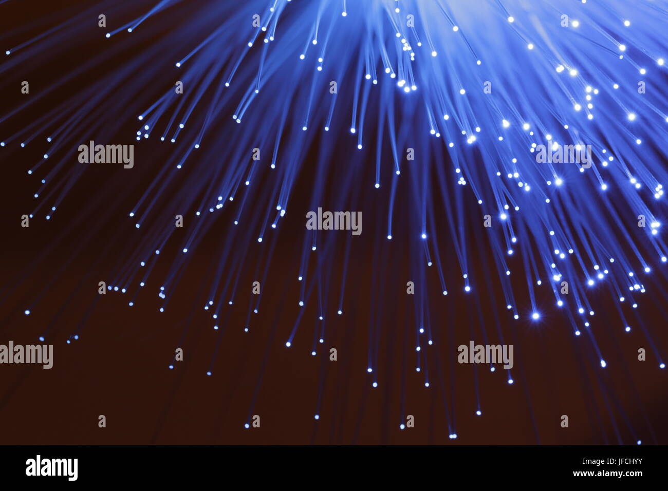 Fiber optic cable computer hi-res stock photography and images - Alamy