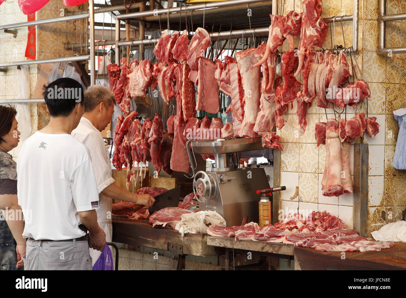 Chinese butcher shop hi-res stock photography and images - Alamy