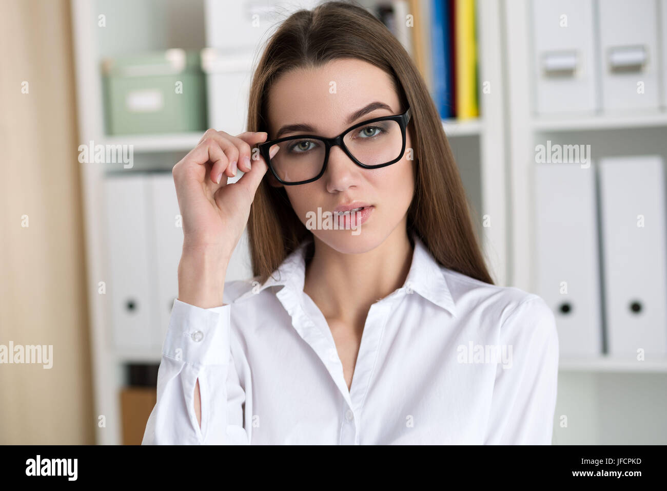 Nerd girl hi-res stock photography and images - Alamy