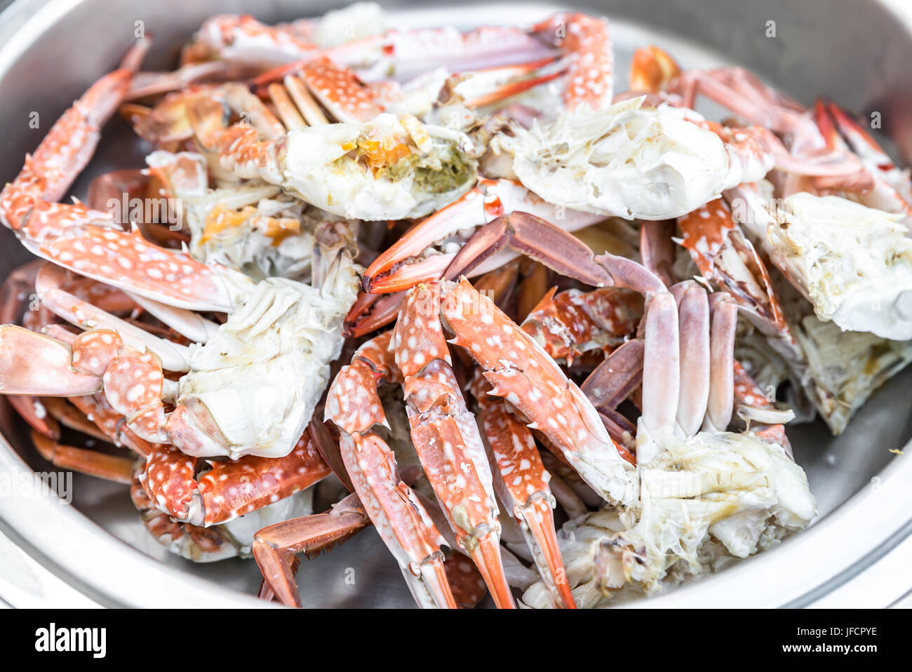 Steamed crab hi-res stock photography and images - Alamy