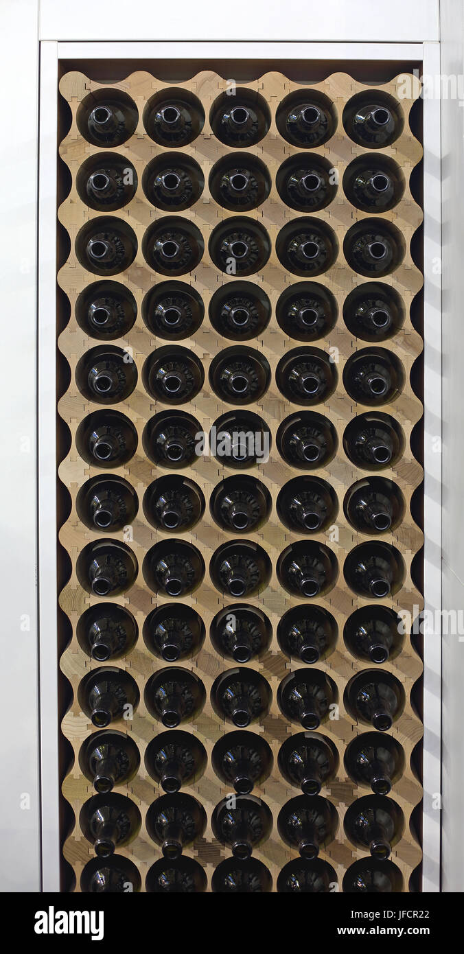 Wine rack empty wine bottles hi-res stock photography and images - Alamy