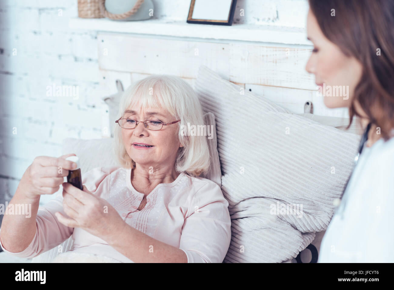 Social work assistant hi-res stock photography and images - Alamy