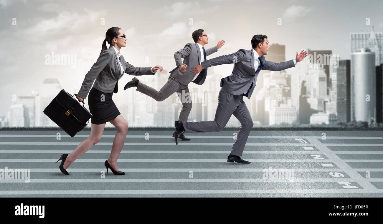 Businesspeople running in competition concept Stock Photo - Alamy