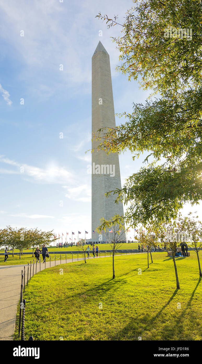 George Washington monument with trees Stock Photo - Alamy