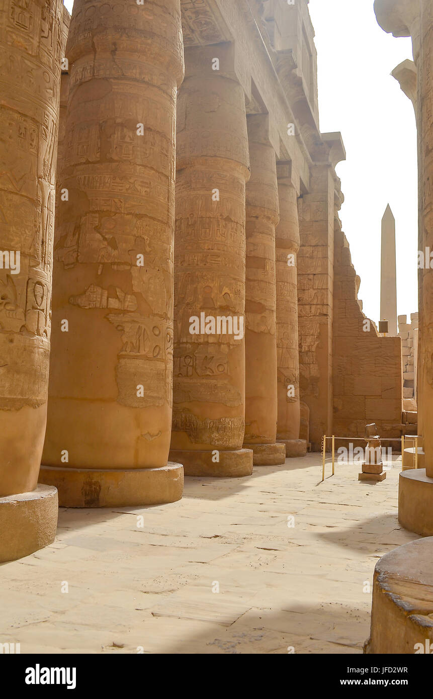 Egyptian columns hi-res stock photography and images - Alamy