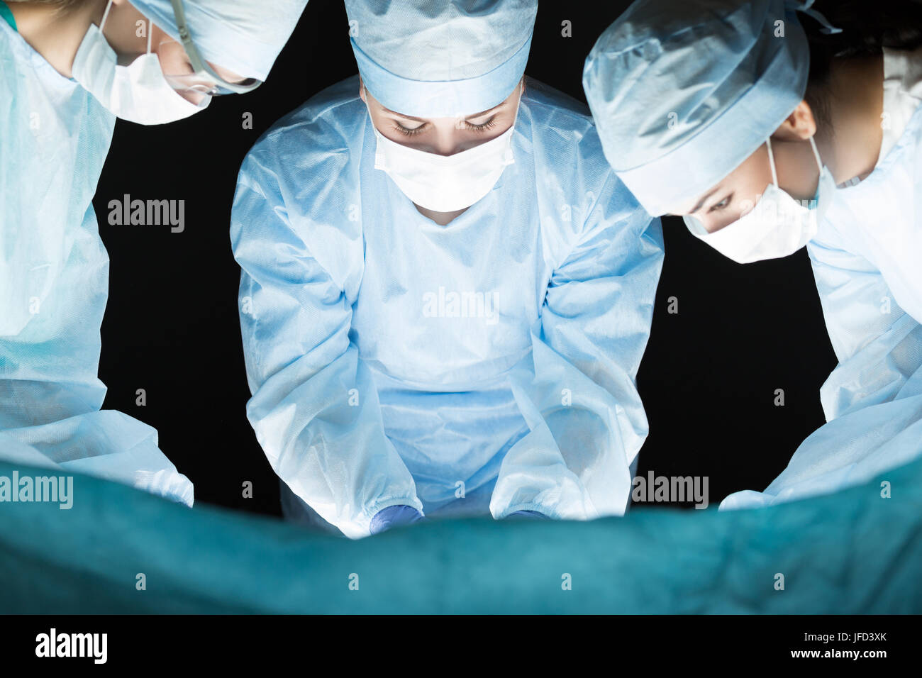 Operation medical students hi-res stock photography and images - Alamy