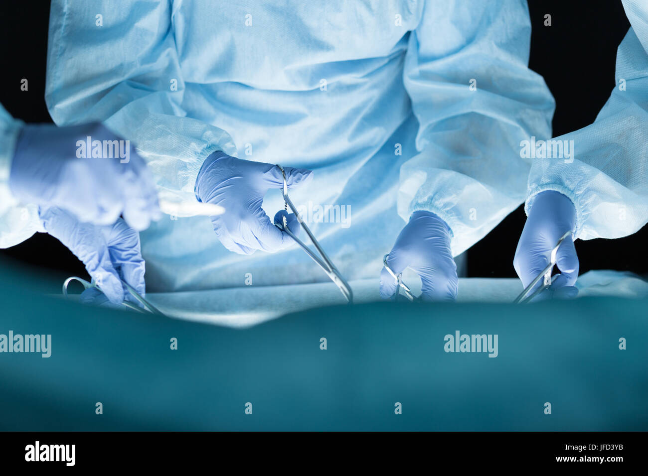 Operating theatre hi-res stock photography and images - Alamy