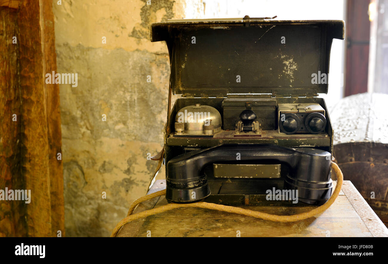 Vintage army hi-res stock photography and images - Alamy
