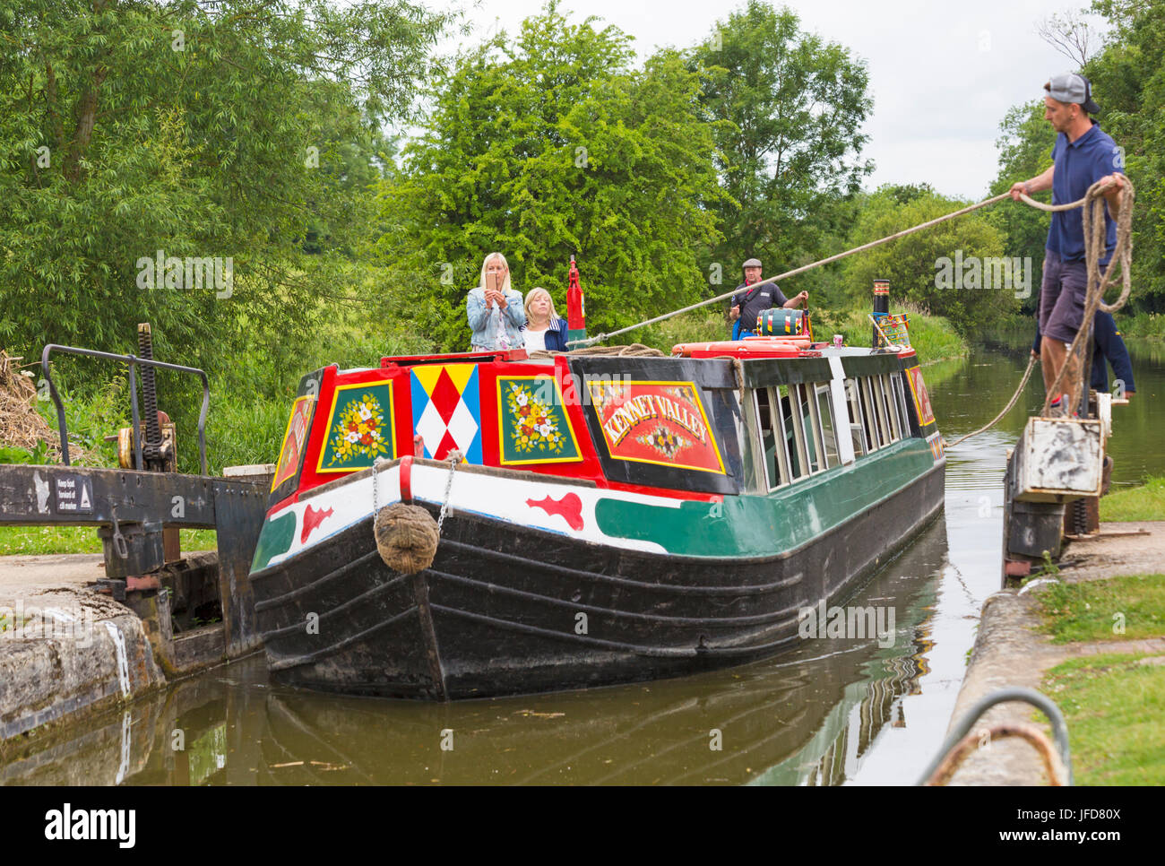 Kennet valley passenger boat hi-res stock photography and images - Alamy