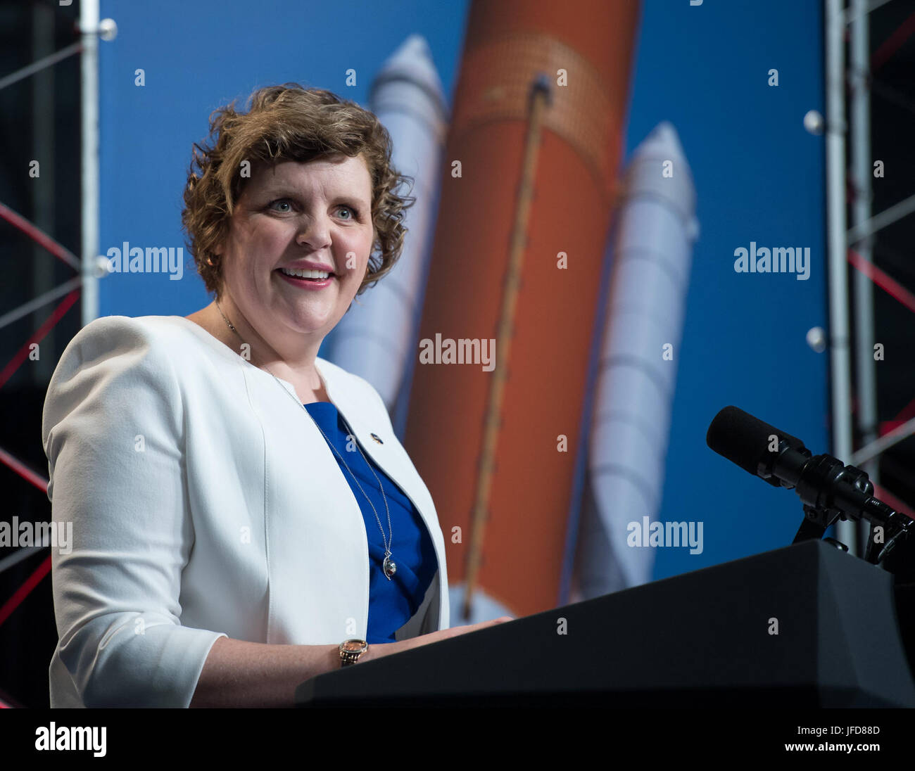 NASA introduces 12 new astronaut candidates during an event at Johnson ...
