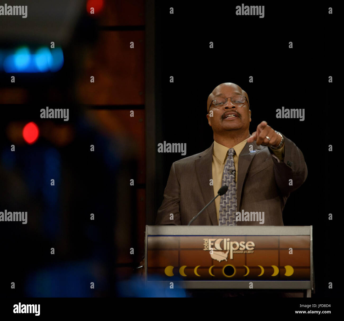 NASA Senior Public Affairs Officer Dwayne Brown calls on reporters ...