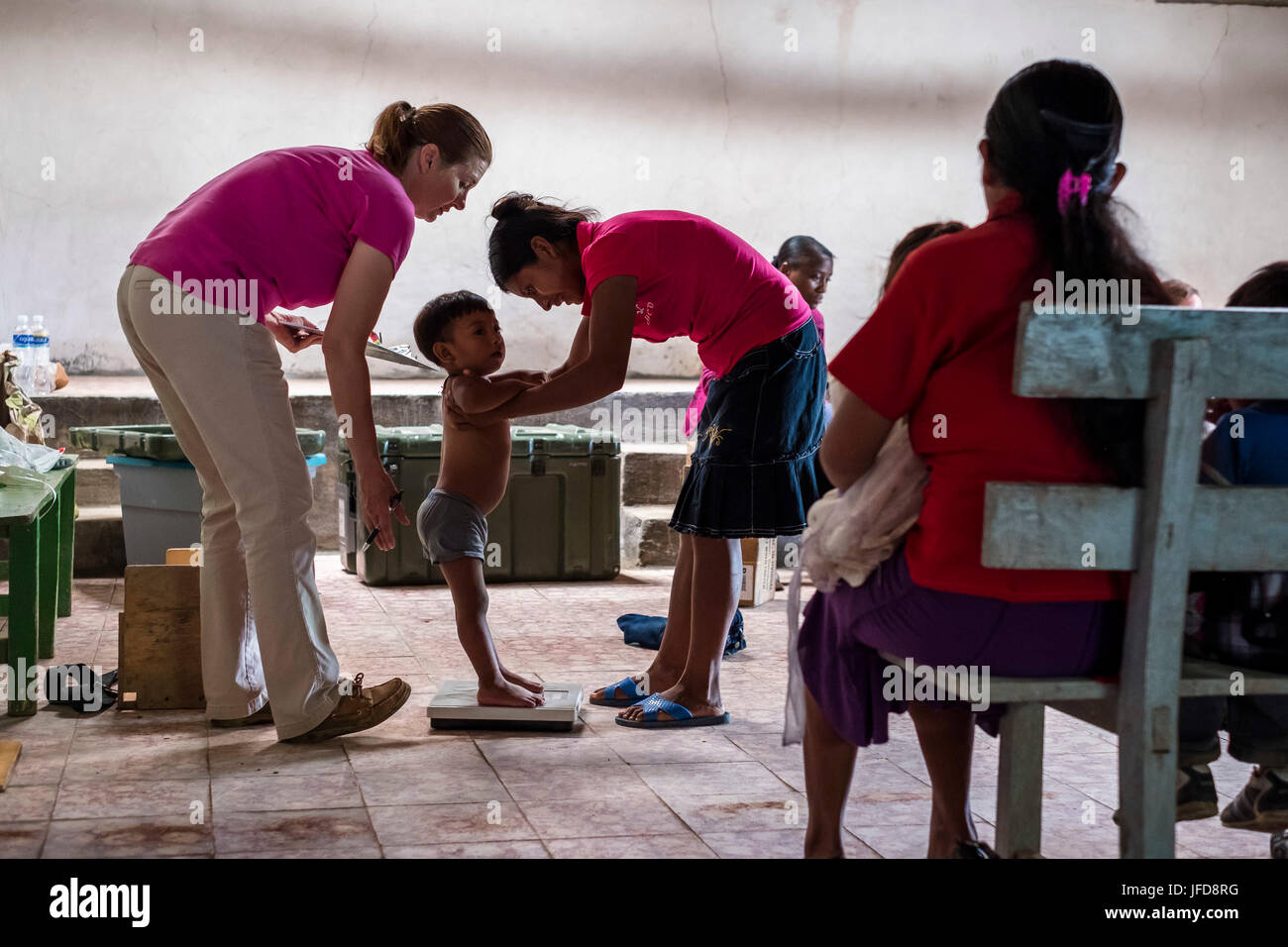 U.S. Army LTC Rhonda Dyer performs anthropometric measurements on a ...