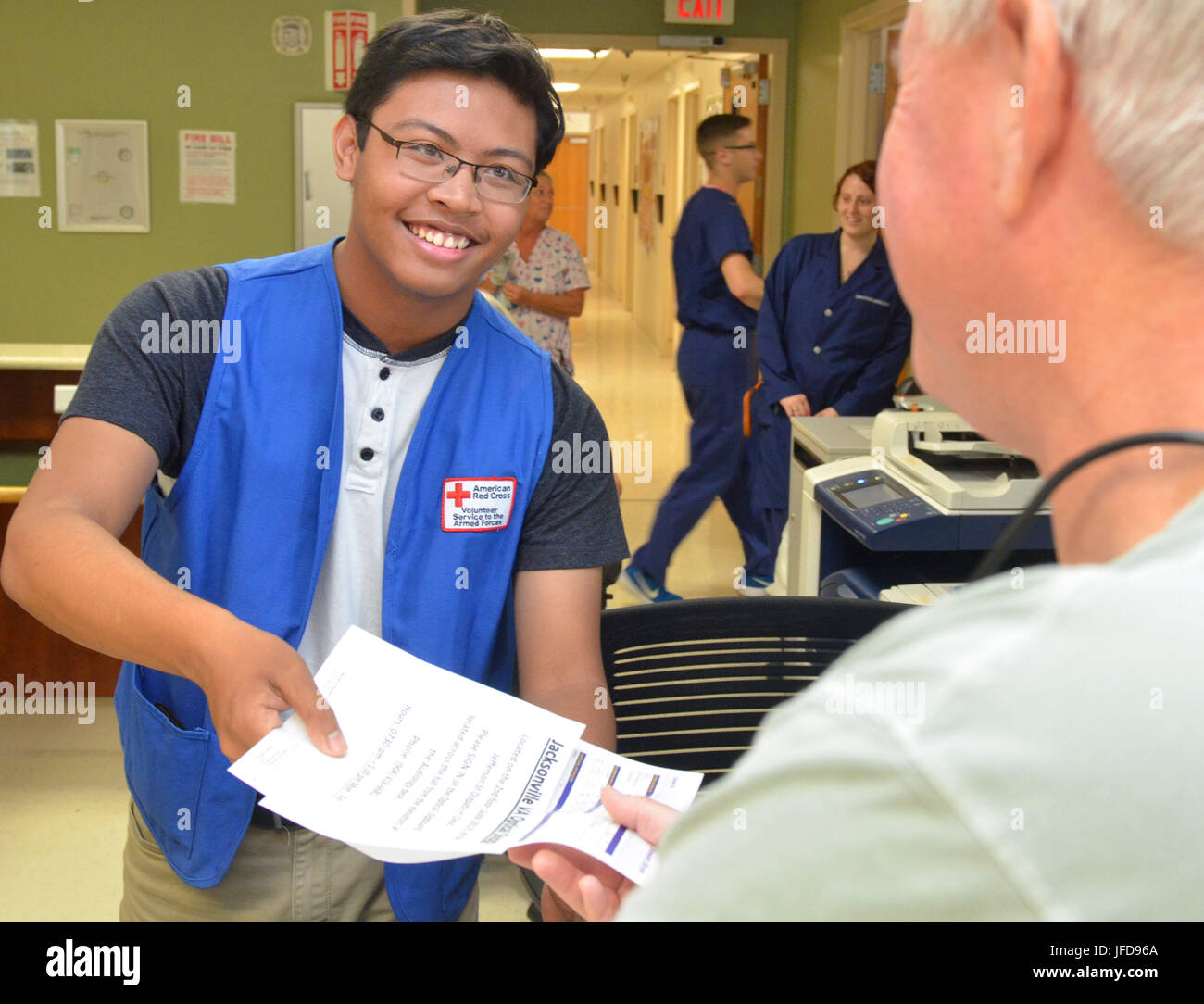 Junior red cross hi-res stock photography and images - Alamy