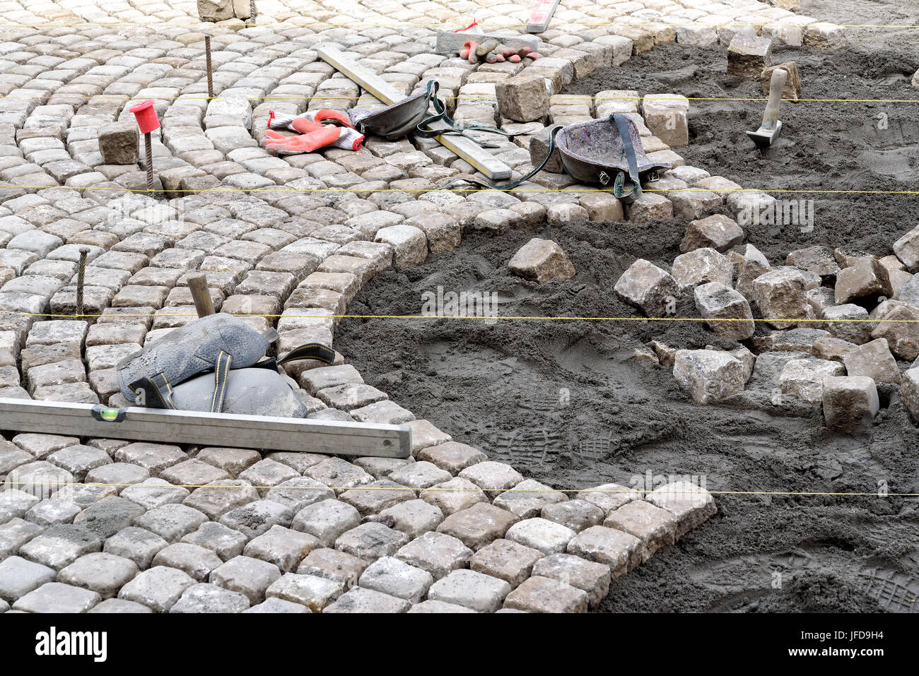 Pavement works hi-res stock photography and images - Alamy