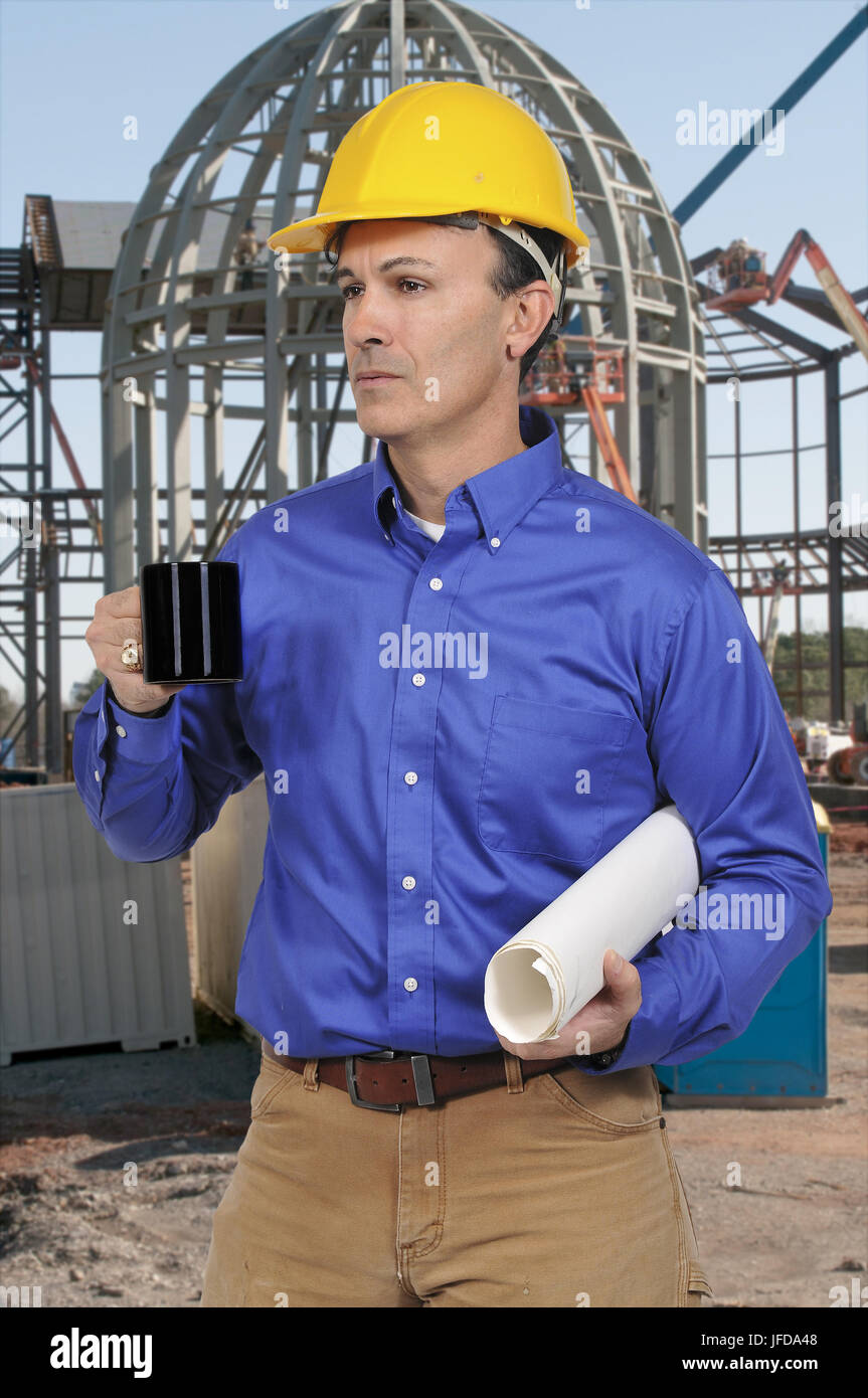 Construction worker with coffee Stock Photo - Alamy