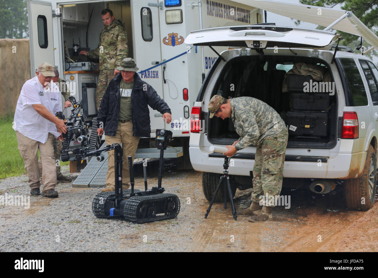 Tactical robots hi-res stock photography and images - Alamy