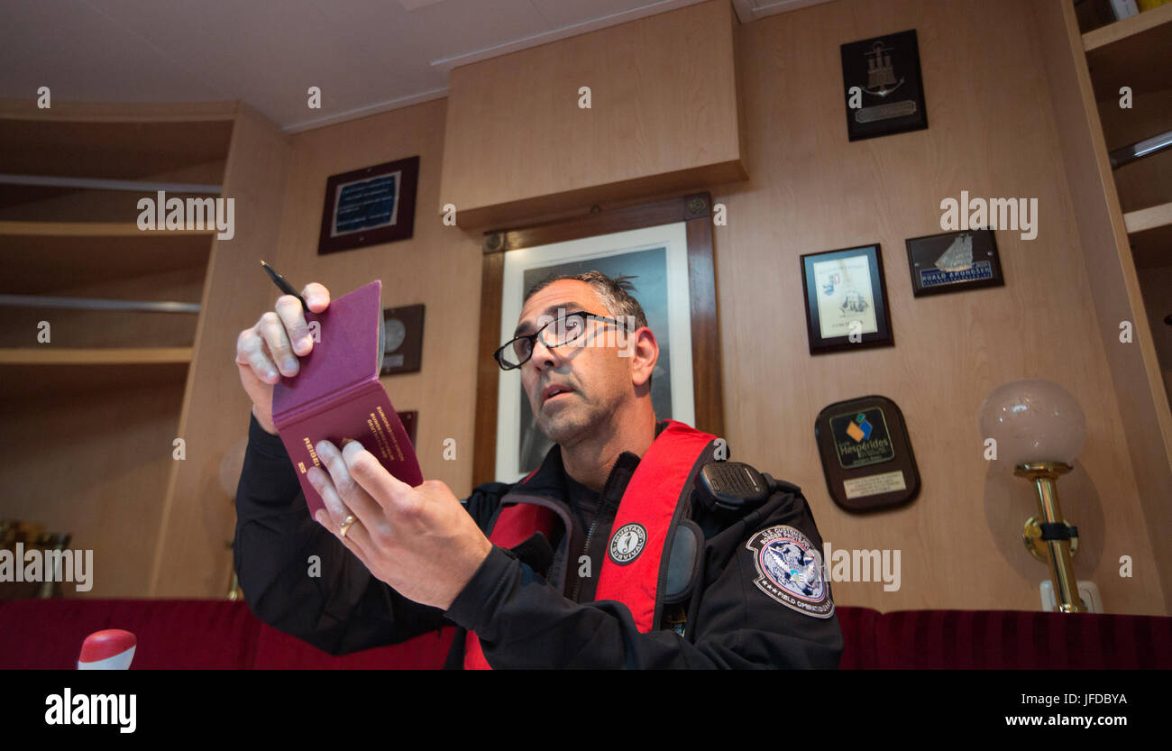 U.S. Customs and Border Protection officers with the Office of Field ...