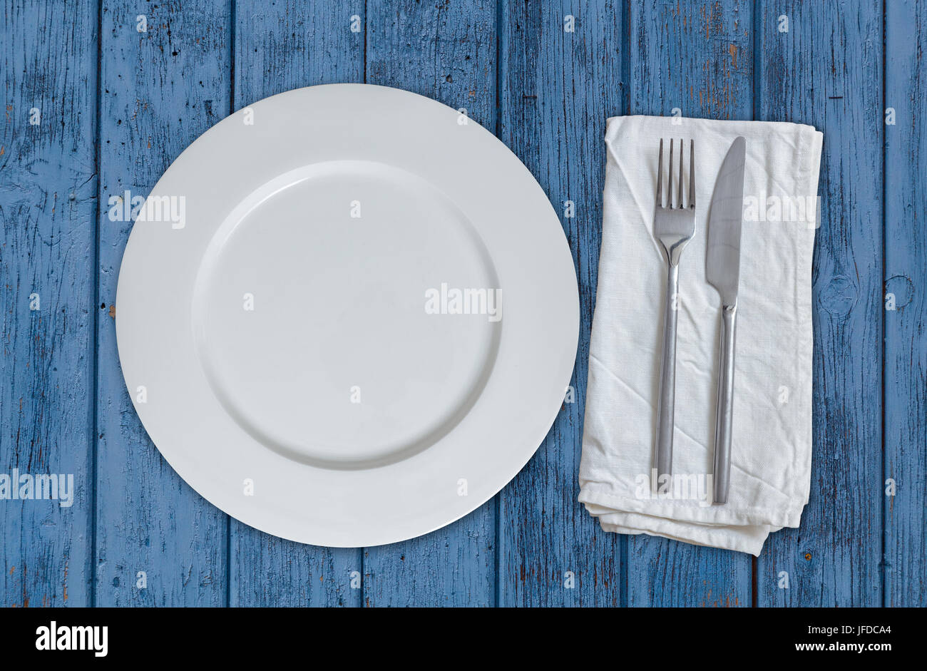 Table setting plate cutlery hi-res stock photography and images - Alamy