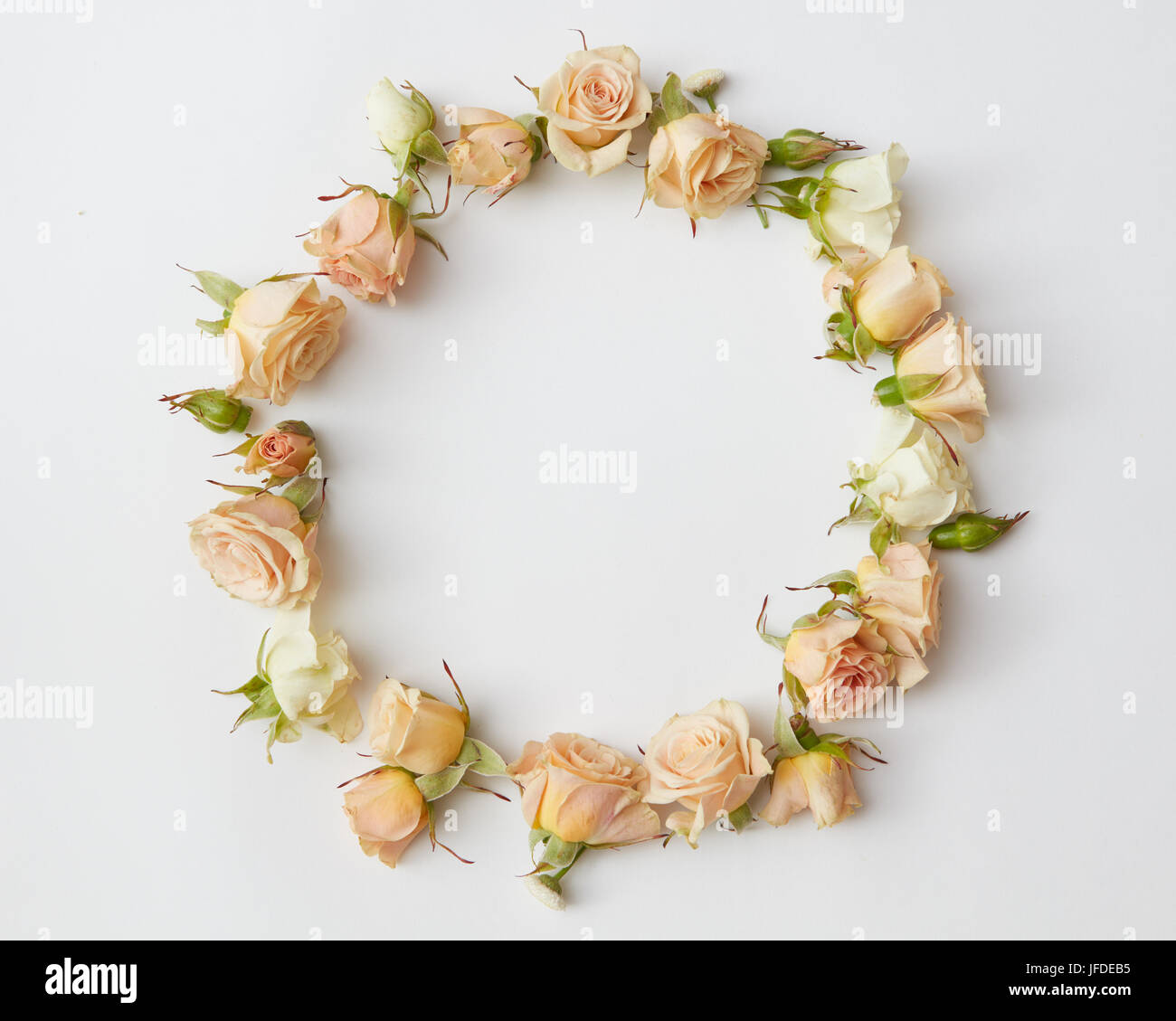 Random heads hi-res stock photography and images - Alamy