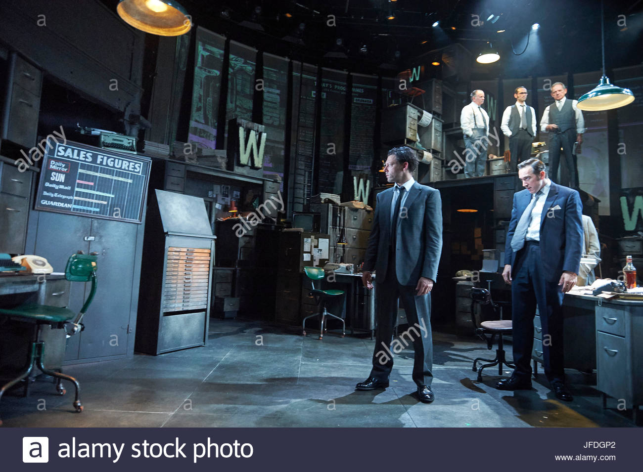 Larry Lamb The Sun High Resolution Stock Photography and Images - Alamy