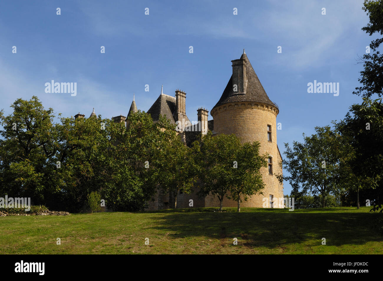 Montal castle hi-res stock photography and images - Alamy