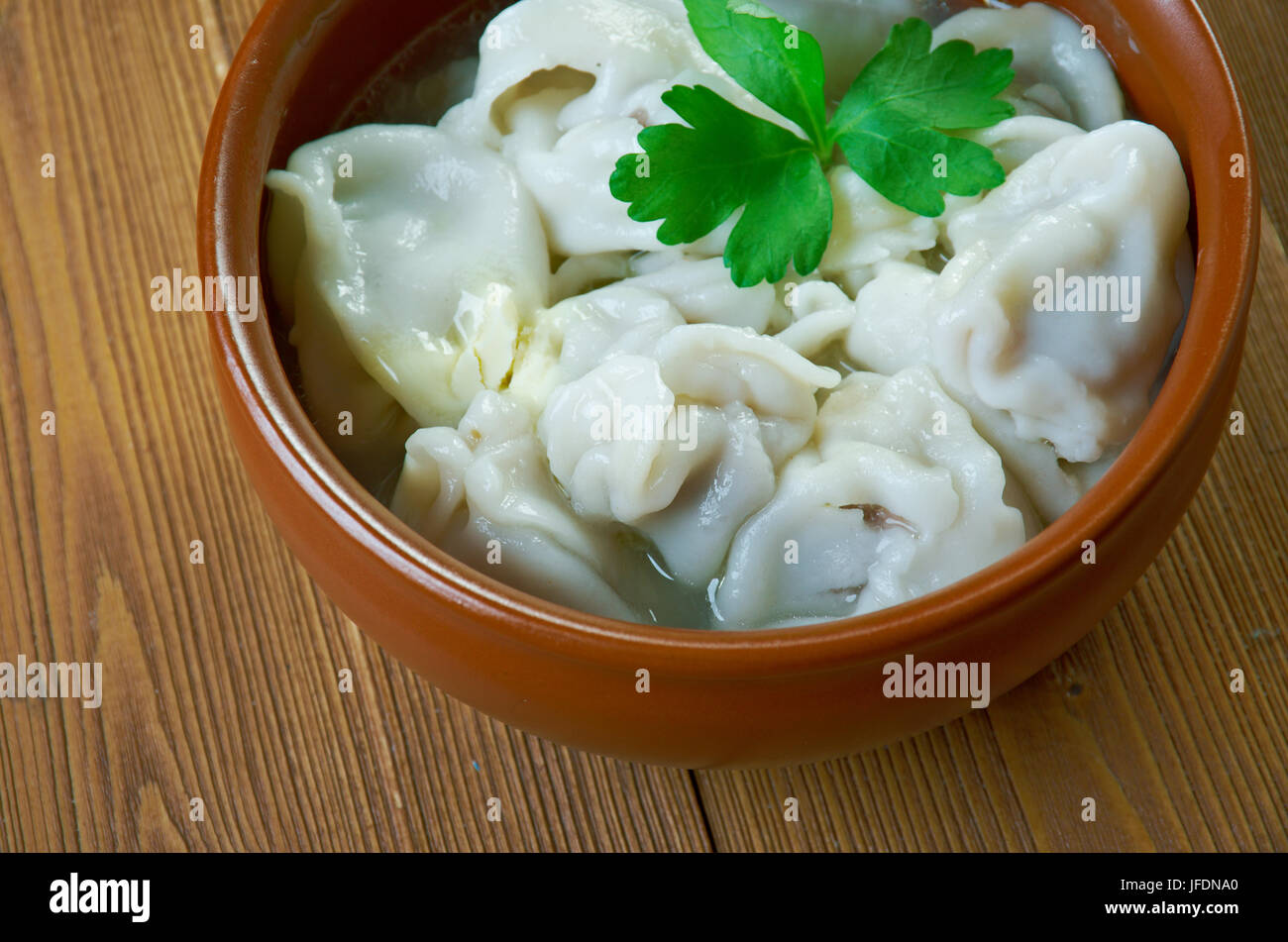 Kreplach jewish hi-res stock photography and images - Alamy