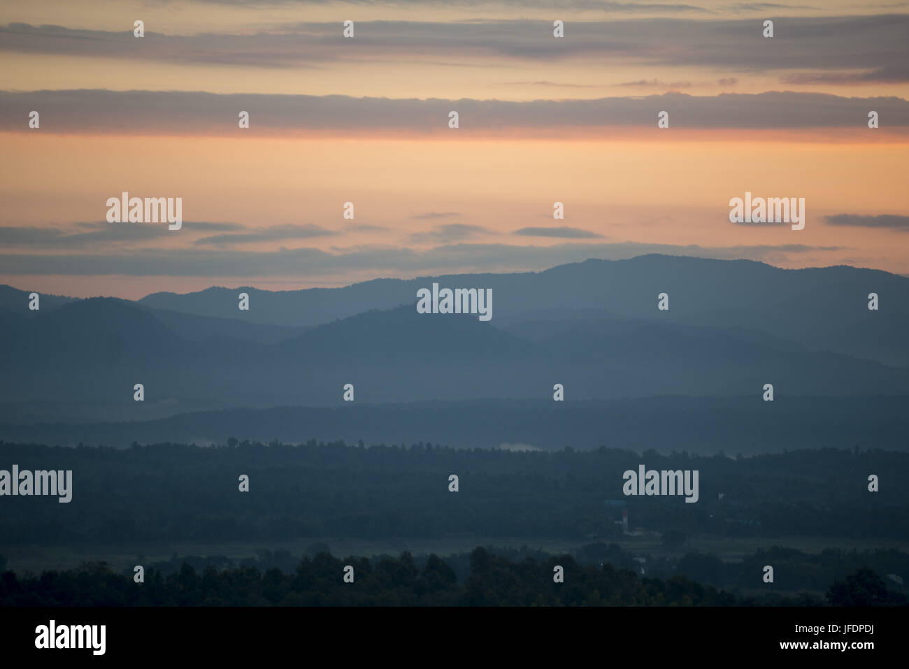 THAILAND LAMPANG LANDSCPAE VIEW SUNRISE Stock Photo - Alamy