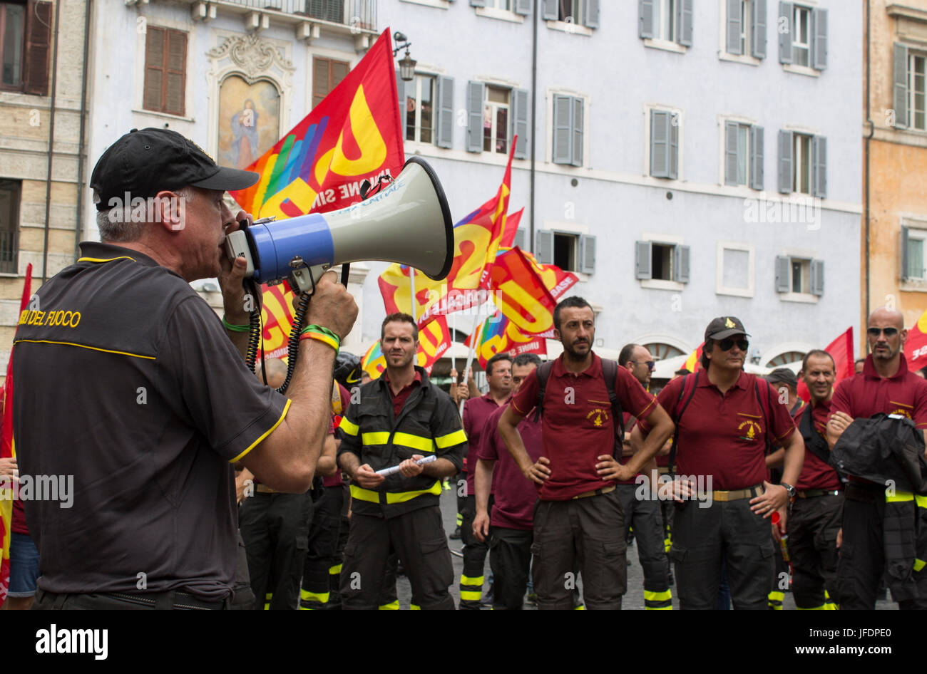 Rome, Italy. 30th June, 2017. Firemen strike against precarious ...