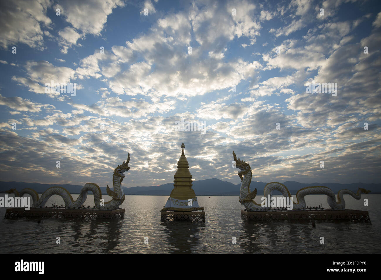 THAILAND PHAYAO LAKE PHAYANAK NAGA STATUE Stock Photo - Alamy