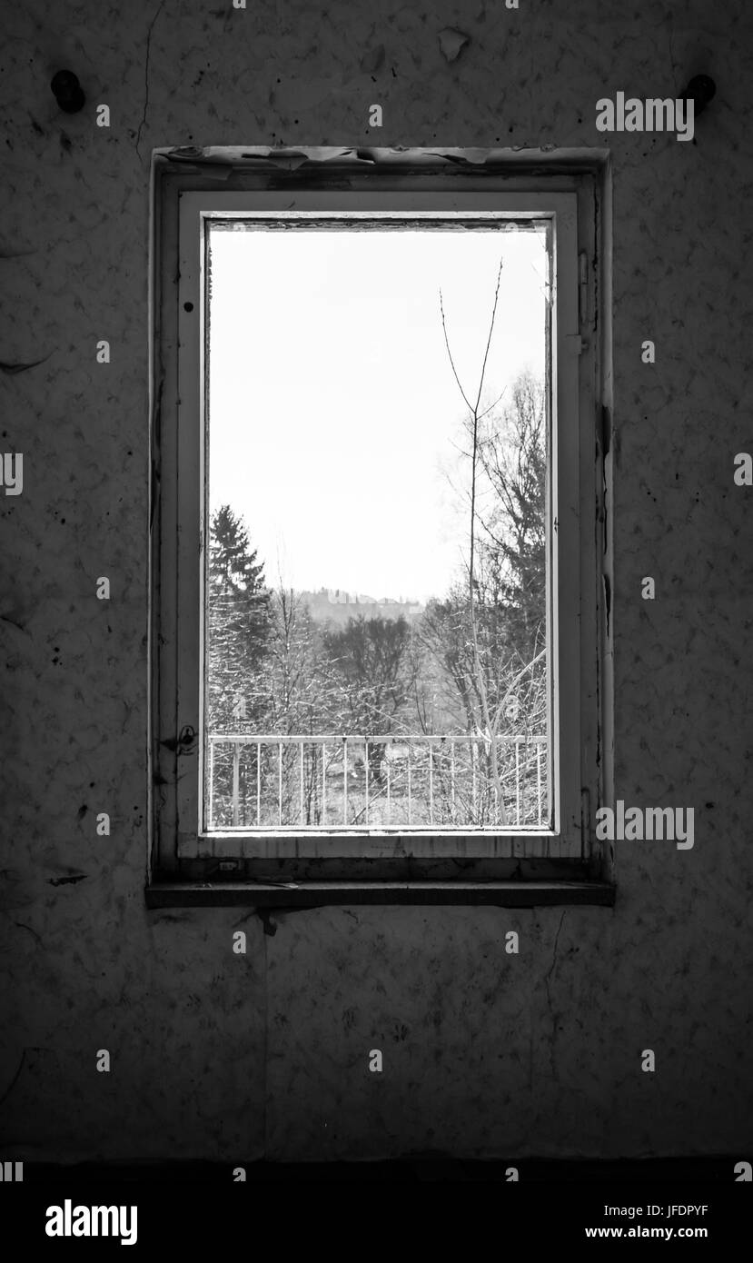 Abandoned the room in the interior hi-res stock photography and images ...
