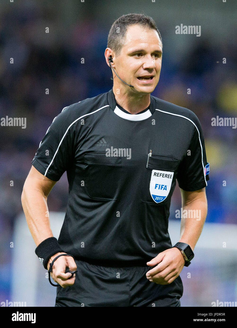 Referee Fran Jovic Stock Photo - Alamy