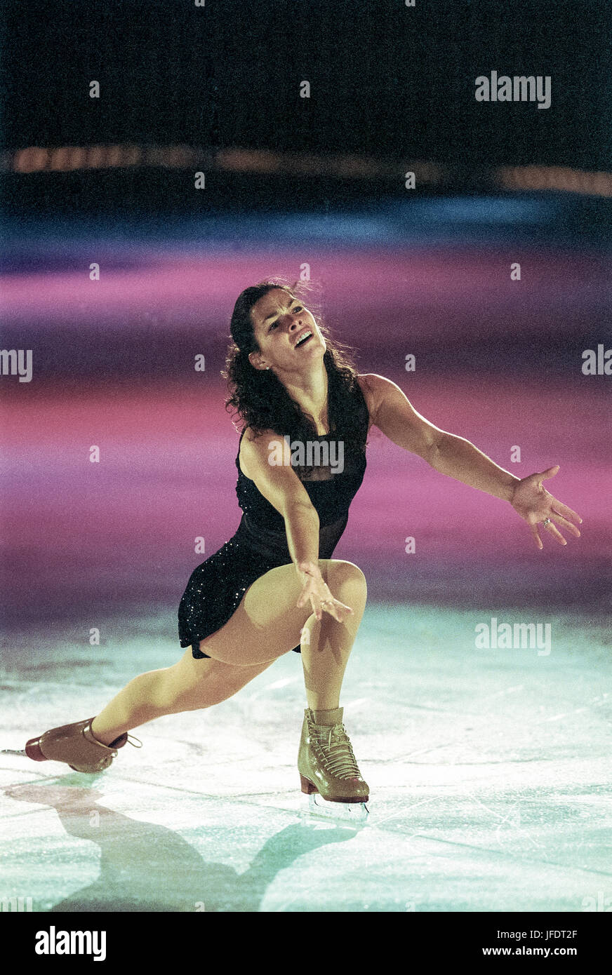 Nancy kerrigan ice skating hi-res stock photography and images - Alamy