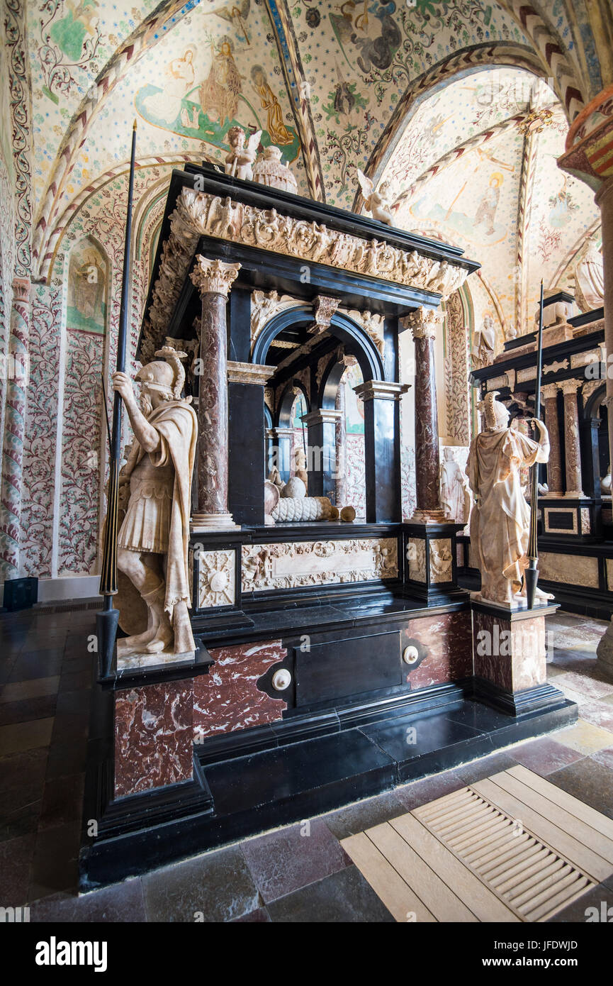 Sepulchral monument in the unesco world heritage sight the cathedral of ...