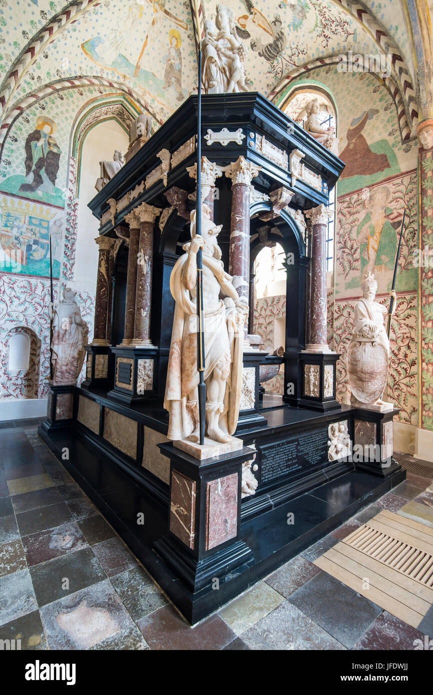 Sepulchral monument in the unesco world heritage sight the cathedral of ...